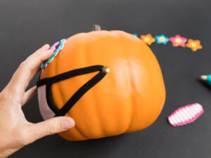 DIY Pumpkin Wearing a Face Mask - Design Improvised
