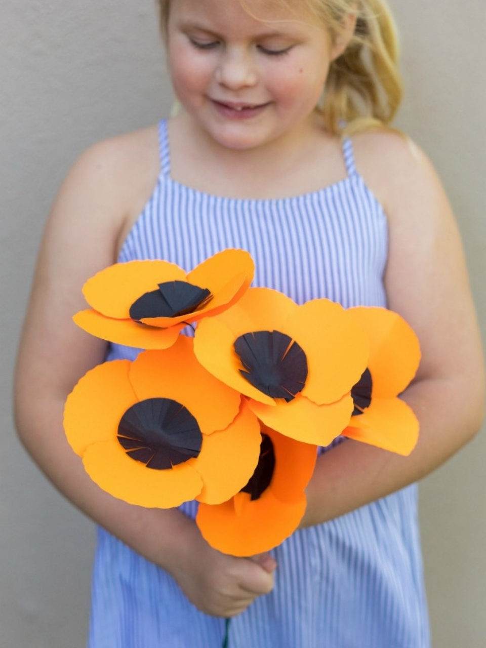 How To Make Easy Paper Poppies Design Improvised how-to-make-easy-paper-poppies-design-improvised